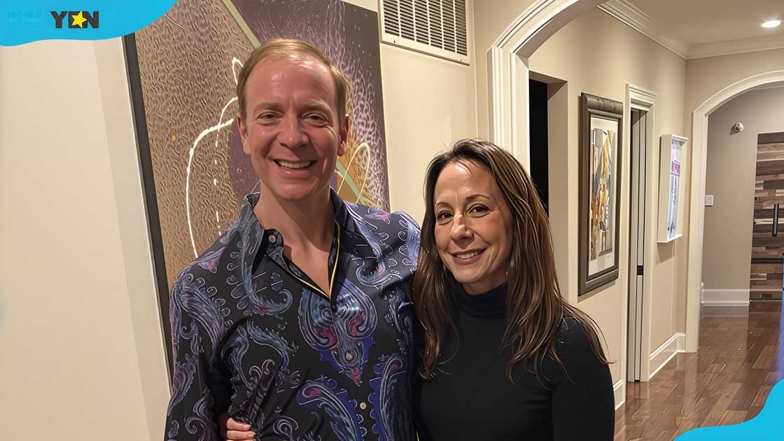 Ken Goldin's wife: What to know about the woman beside the collectibles ...