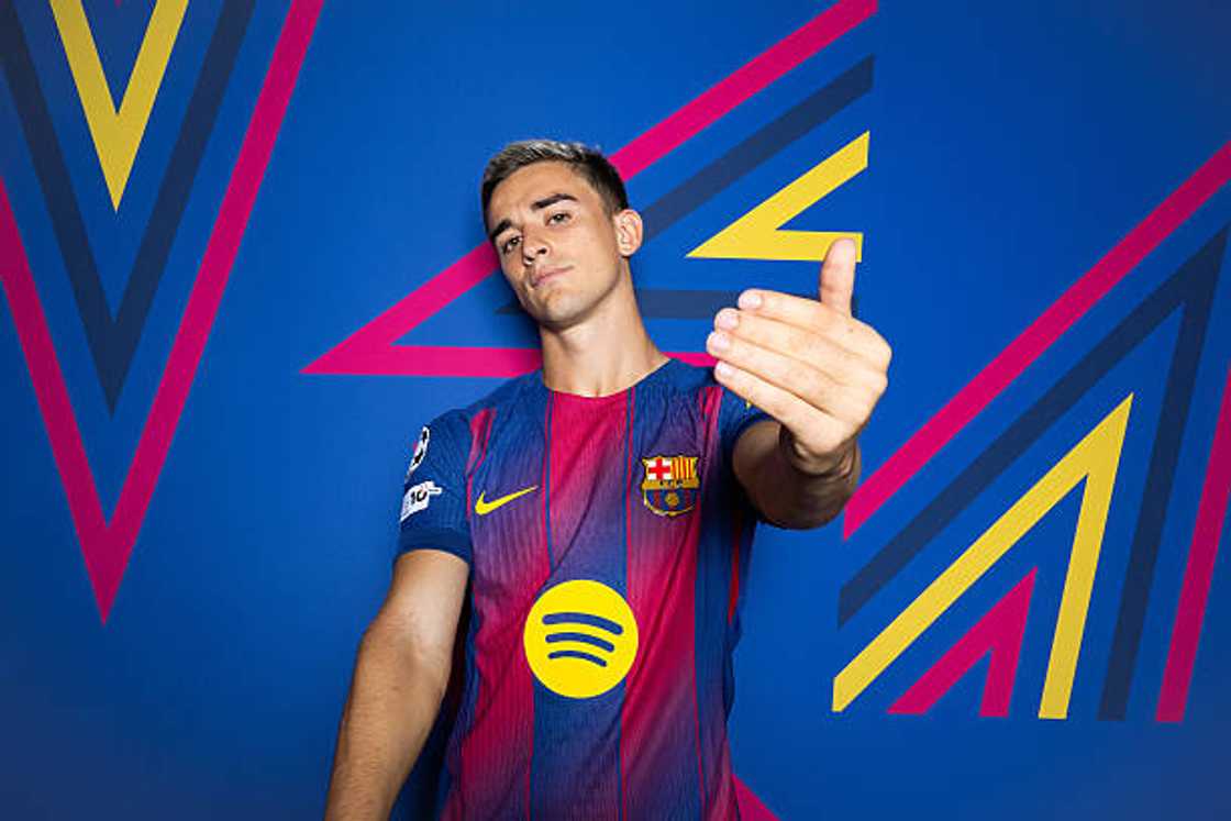 Barcelona’s Gavi Sidelined for Up to Five Months After Knee Surgery ...