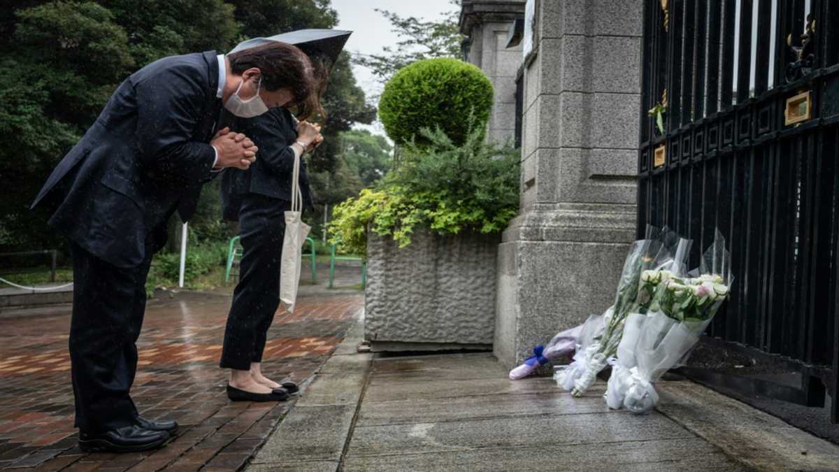 Queen Elizabeth's death 'great loss' for the world: Japan PM - YEN.COM.GH