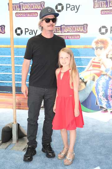 Who is Harper Spade? All you need to know about David Spade's daughter ...