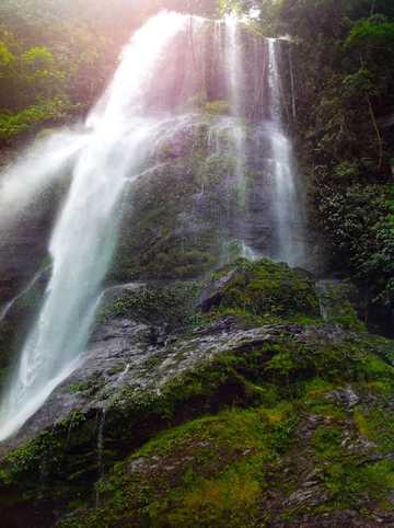 List of waterfalls in Ghana and their locations - YEN.COM.GH