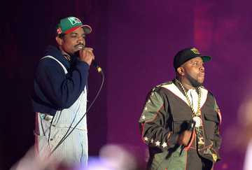 A list of 15 rappers with the most number 1 hits and their respective ...