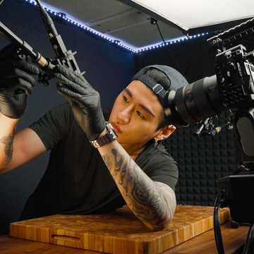 Zach Choi bio: age, early life, family, girlfriend, ASMR channel ...