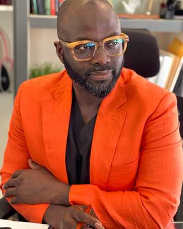 Dr Michael Obeng: Meet US-Based Ghanaian Surgeon Who Claims He Made His ...