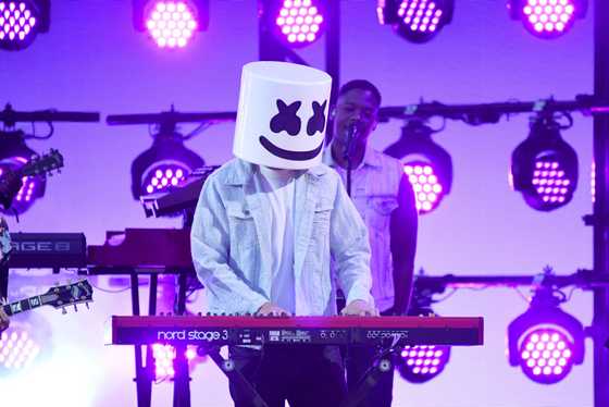 Marshmello's face: What is known so far about the face behind the mask ...