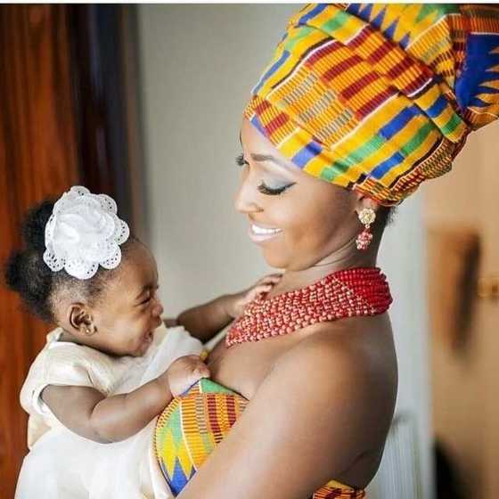 Traditional baby naming ceremony in Ghana - YEN.COM.GH