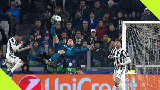 Cristiano Ronaldo Apologises to Buffon for Scoring the Incredible ...
