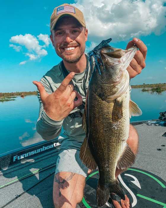 Robert Terkla (LunkersTV): Wife, net worth, military service, house ...