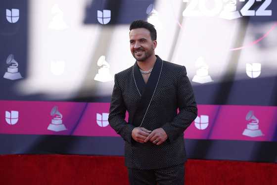 Who are the most famous Spanish singers right now? A list of the top 15 ...