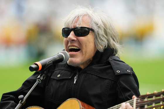 17 of the best blind singers who have succeeded in the music industry ...