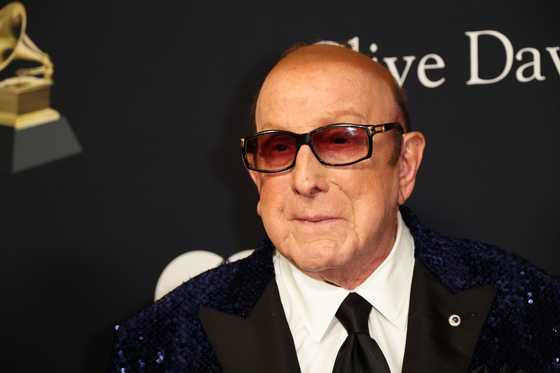The top 20 old famous people who have remained iconic - YEN.COM.GH
