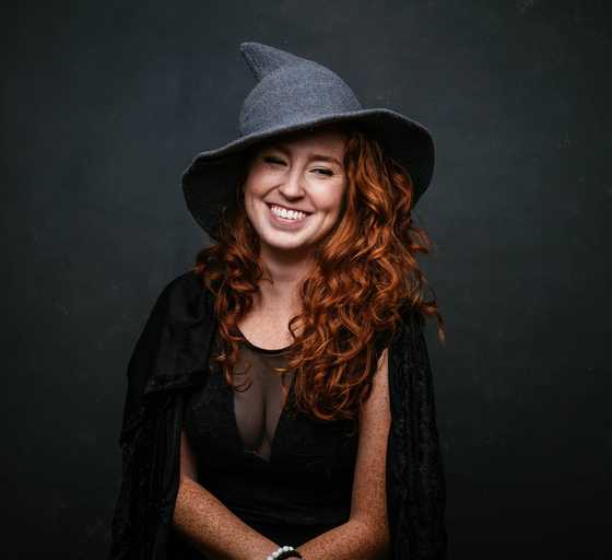 80+ best female wizard names that are cool for your fantasy world - YEN ...