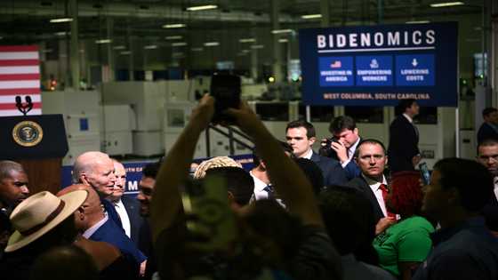 Sri Lankans jump ship as a bankrupt nation struggles - YEN.COM.GH