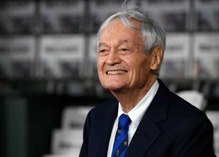 Who is the oldest living actor? 25 elderly actors still active today ...
