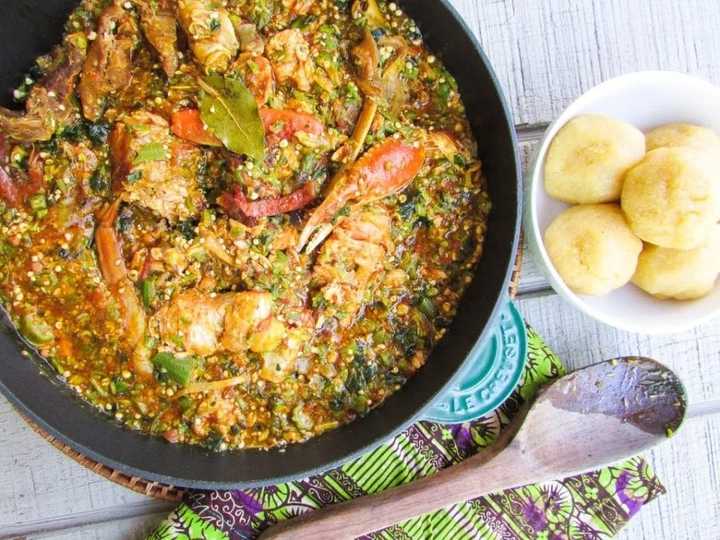 How to prepare okro stew in Ghana - YEN.COM.GH