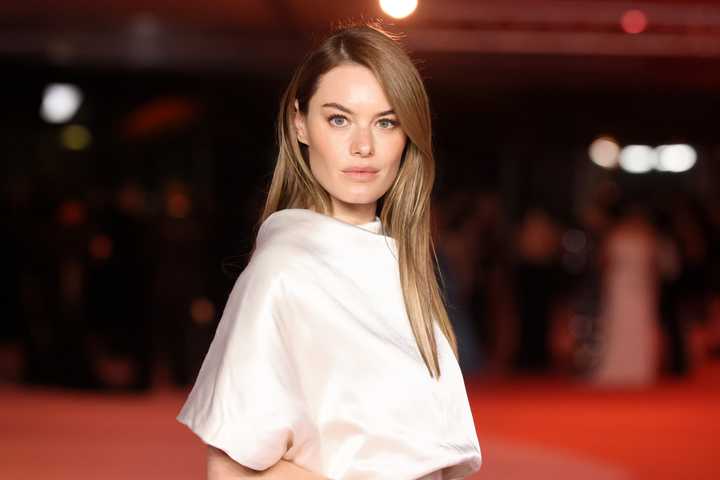 20 short models who are making it big in the world in 2024 - YEN.COM.GH