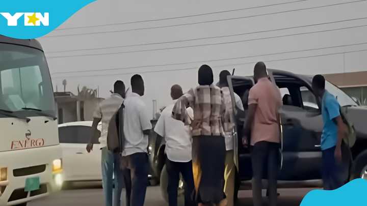 Police Officers Attack Energy Ministry Staff After Complaint About ...