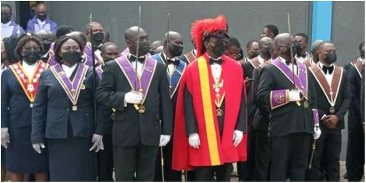 Knights and Ladies of Marshall Clears the air. "We Are Not an ...