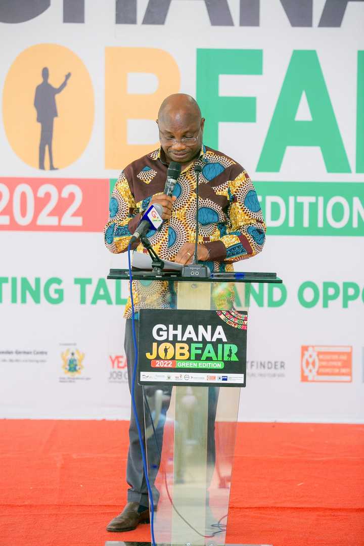 Youth Unemployment: Employment Ministry Says 5.3 Million Jobs Were ...