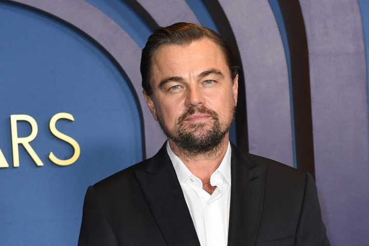 Top 10 male face shapes: Know your face shape today (with examples ...